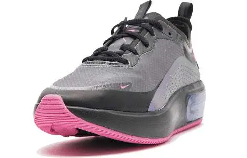 Nike Max Dia "throwback Future" Sneakers