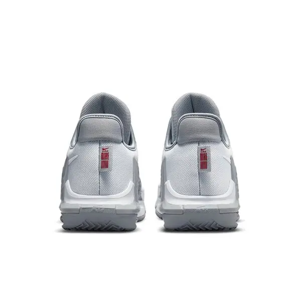 Nike Lebron Witness 6 Low Top Sneakers - Grey