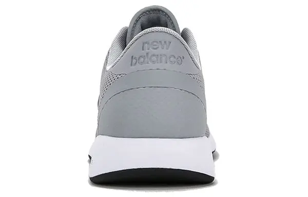 NEW BALANCE 420 Re-engineered Low Top Sneakers
