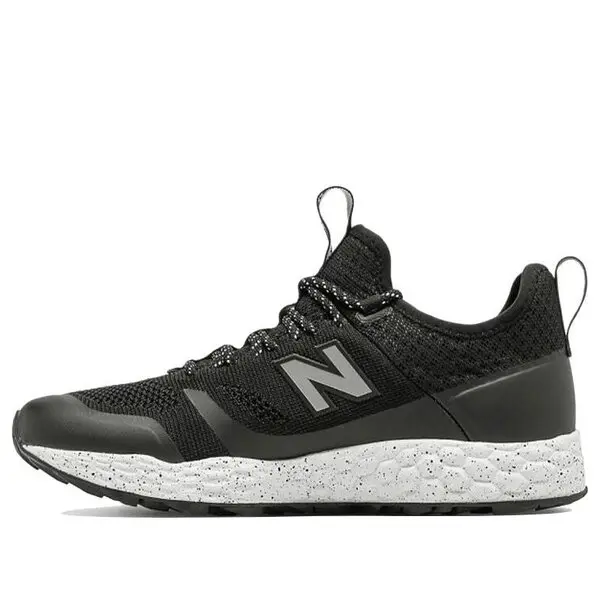 NEW BALANCE Trailbuster Fresh Foam Sneakers