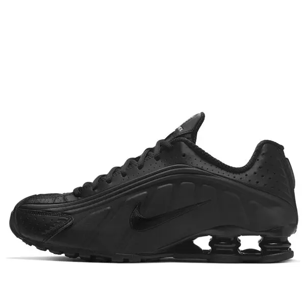 Nike Shox R4 'triple Matte' Sneakers - Black