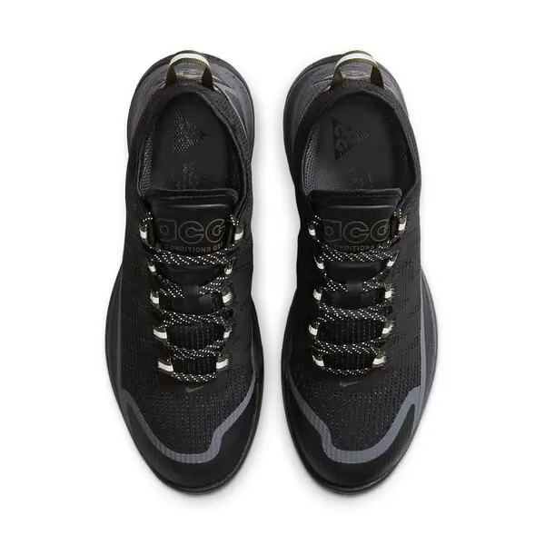 Nike Air Nasu Sneakers