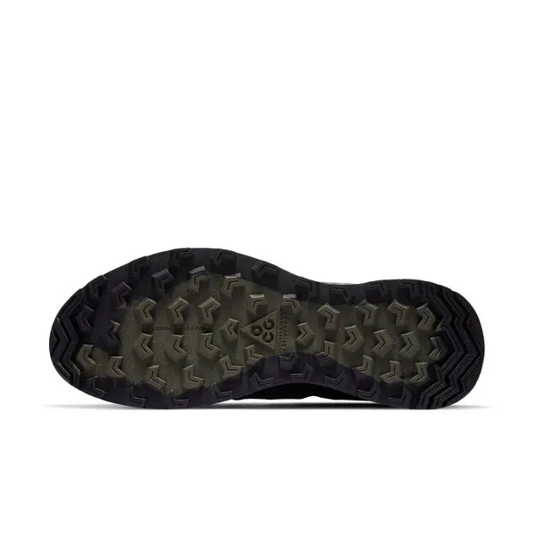 Nike Air Nasu Sneakers