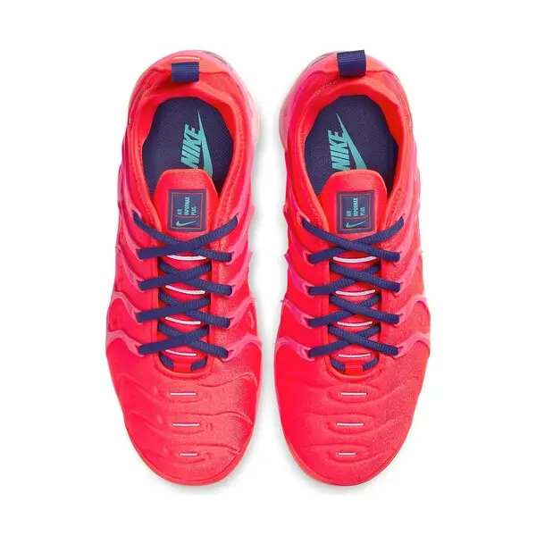 Nike Vapormax Plus Athletic Sneakers - Red