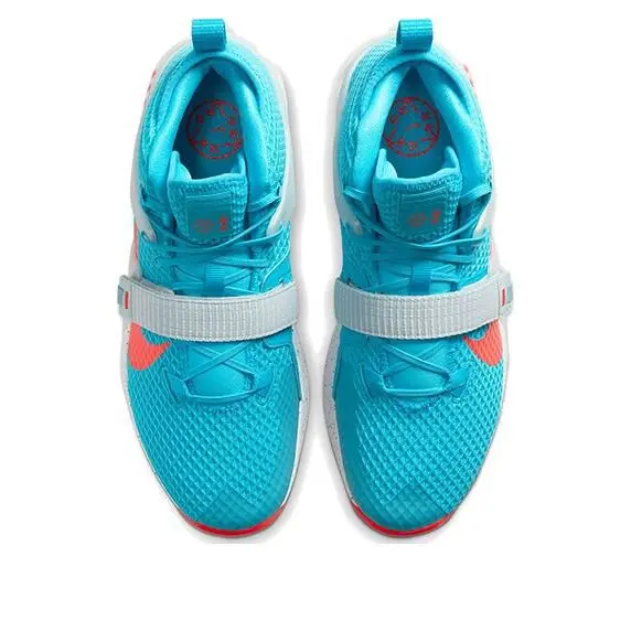 Nike Force Max 2 Fury Sneakers