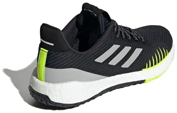 Adidas Pulseboost Hd Winter Sneakers