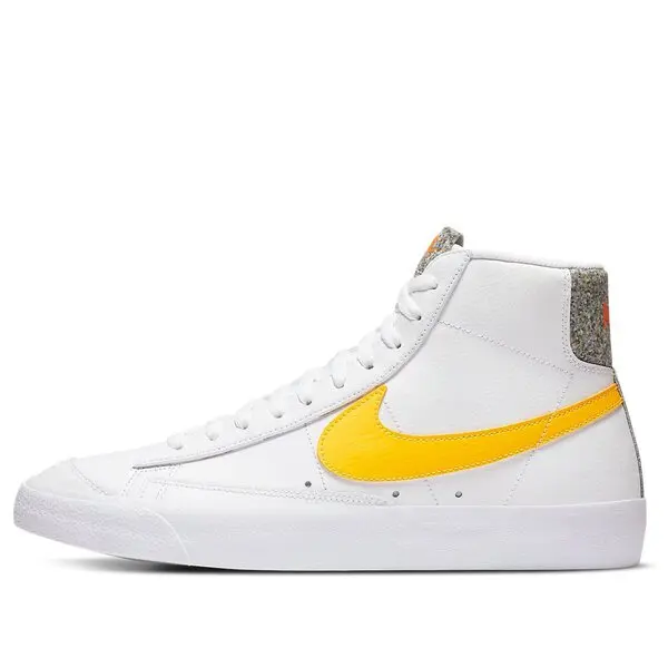 Nike Blazer Mid '77 Vintage "space Hippie" Sneakers - White