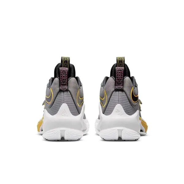 Nike Zoom Freak 3 High Top Sneakers - Grey/yellow