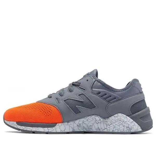 NEW BALANCE 009 Sneakers