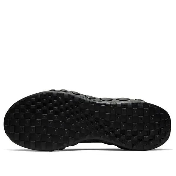 Nike Cruzrone "triple " Sneakers