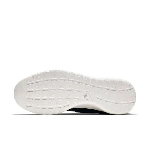 Nike Roshe One Lx " Ivory" Sneakers