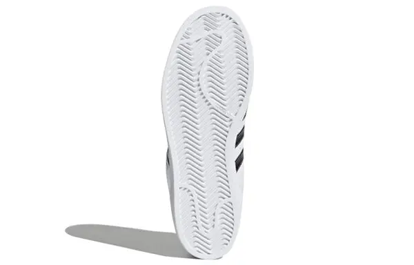 Adidas Superstar Sneakers - White