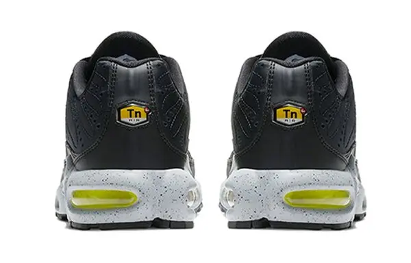 Nike Max Plus Premium Sneakers - Black/grey
