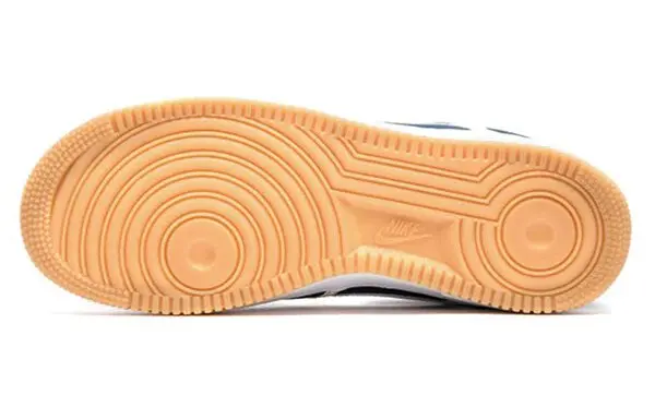Nike Force 1 '07 Low Premium Sneakers