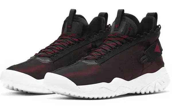 JORDAN Proto React "bred" Sneakers - Black