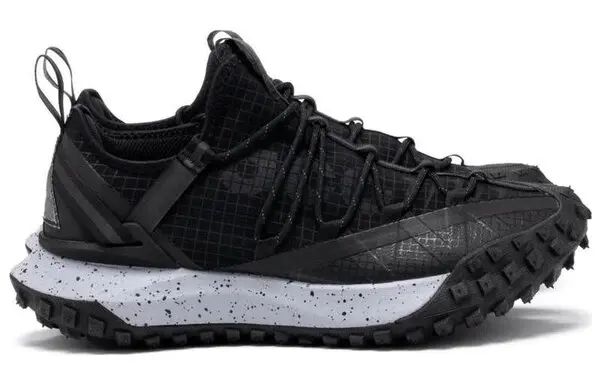 Nike X Mountain Fly Low - Black
