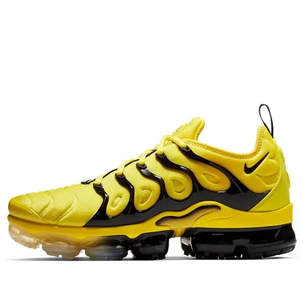 Nike Vapormax Plus Athletic Sneakers - Yellow