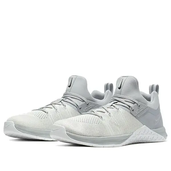 Nike Metcon Flyknit 3 Athletic Sneakers - Grey/white