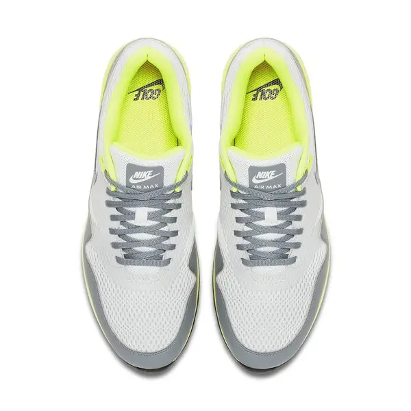 Nike Max 1 Golf Sneakers