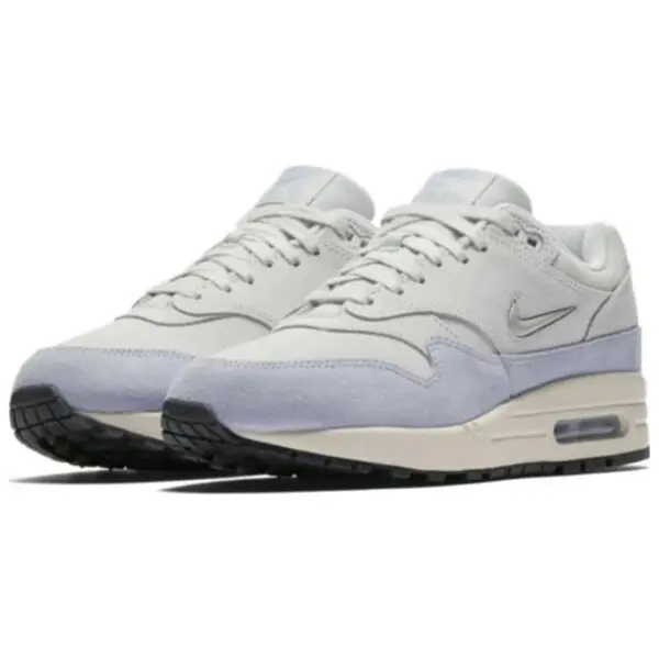 Nike Max 1 Premium Sneakers