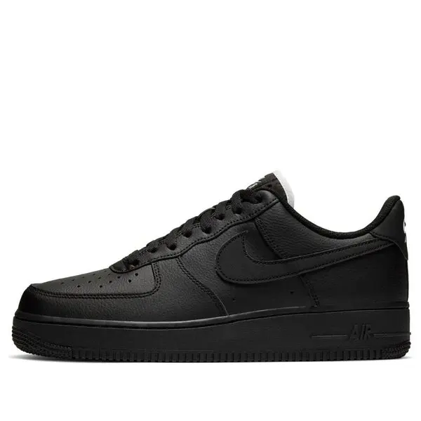 Nike Force 1 '07 "triple " Sneakers - Black