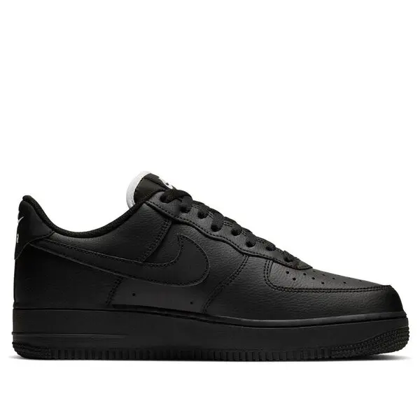 Nike Force 1 '07 "triple " Sneakers - Black