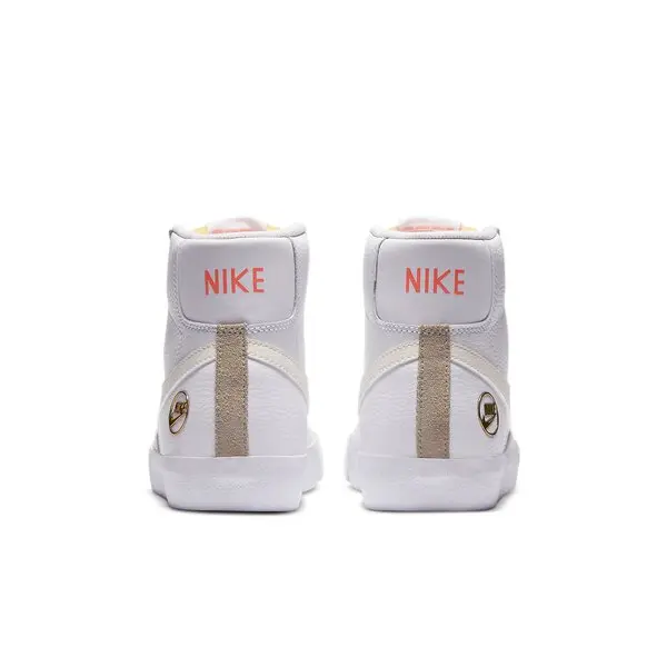 Nike Blazer Mid '77 Vintage Gold Emblem Sneakers - White/orange