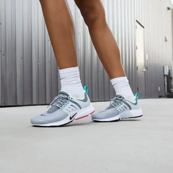 Nike Presto Sneakers