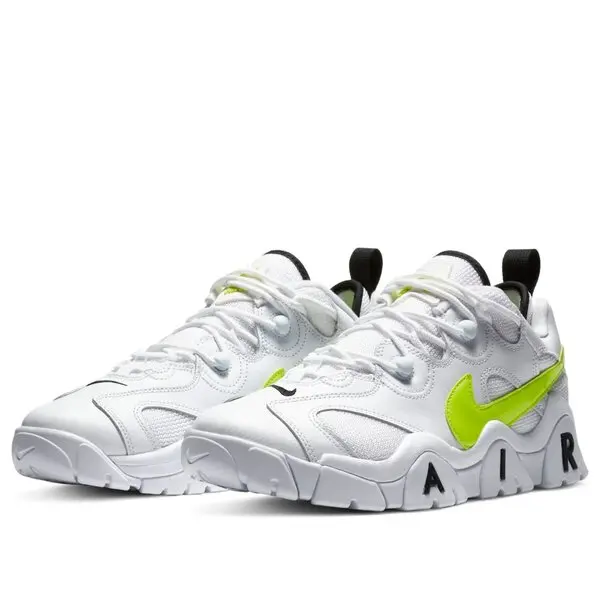 Nike Barrage Low Sneakers