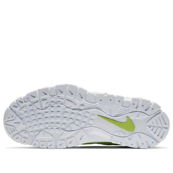 Nike Barrage Low Sneakers