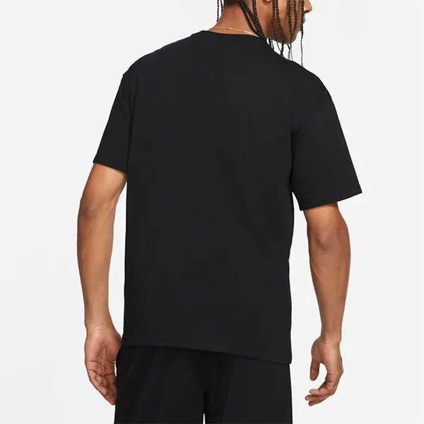 Nike Graphic T-shirt