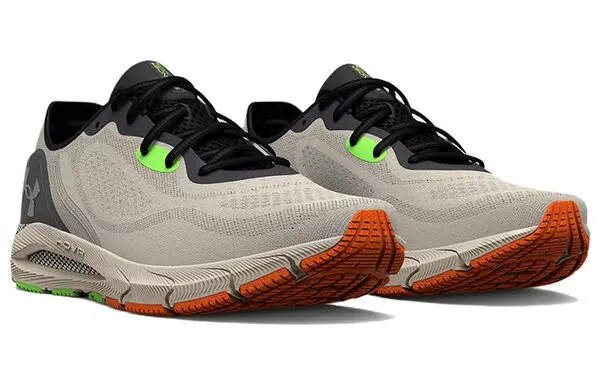 Under Armour Hovr Sonic 5 Sneakers - Stone/black