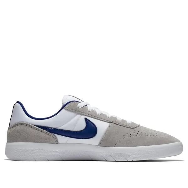 Nike Team Classic Sb Sneakers - Grey