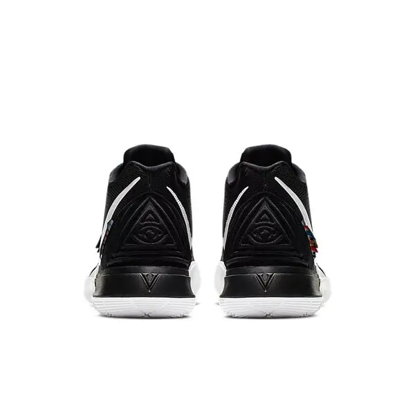 Nike Kyrie 5 "friends" Sneakers - Black