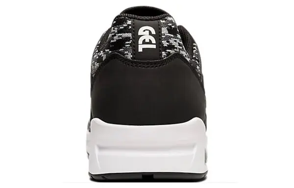 Asics Gel-saga Sou 'metropolis' Sneakers - Black