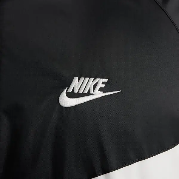 Nike Windrunner Hooded Jacket - Sail/black/sail