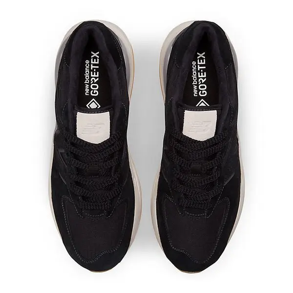 NEW BALANCE 57/40 Gore-tex Sneakers - Black/white/beige