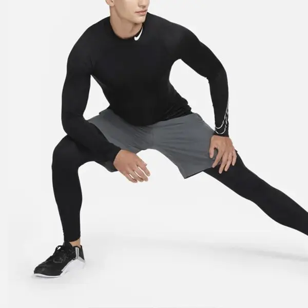 Nike Logot Long Sleeve Mock Neck Top