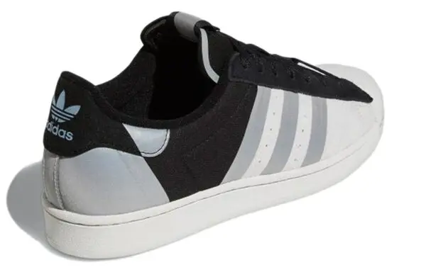 Adidas Superstar Sneakers - Black/white