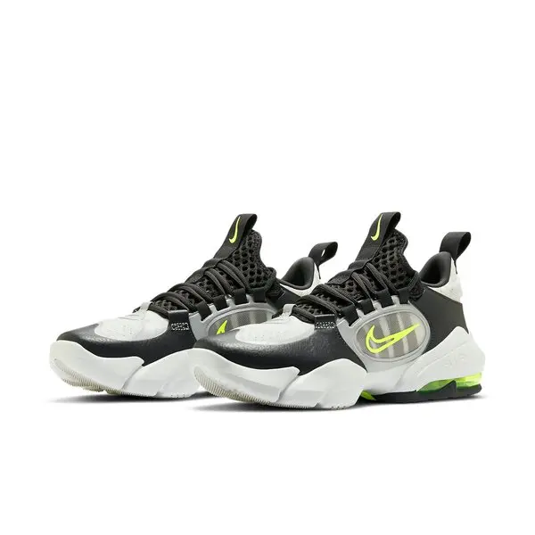 Nike Max Alpha Savage 2