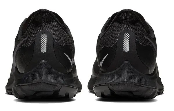 Nike Zoom Pegasus 36 Trail Gore-tex Sneakers - Black/red