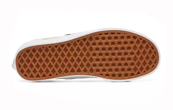 VANS Classic Slip-on "aura Shift" Sneakers - Multi-color