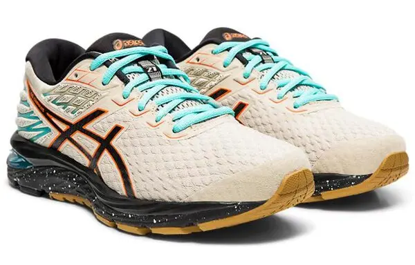 Asics Gel-cumulus 21 Winterized Low Top Sneaker - Light Brown/black