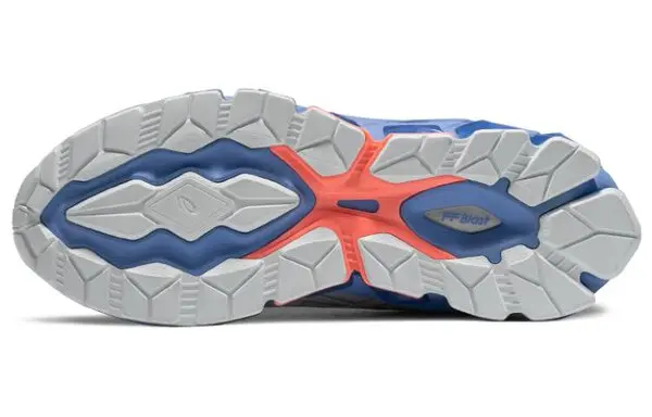 Asics Gel Quantum 360 7 Low Top Sneakers - Gray/blue