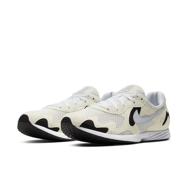 Nike Streak Lite Sneakers