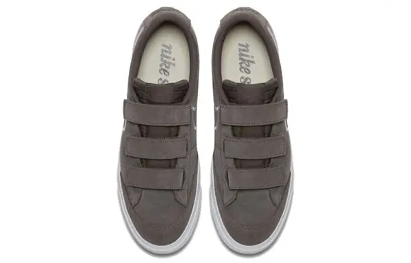 Nike Zoom Blazer Ac Xt Sb Sneakers - Grey