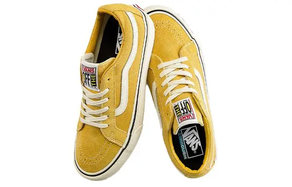 VANS Sk8-low Reissue Sf Suede Sneakers - Goldyellow