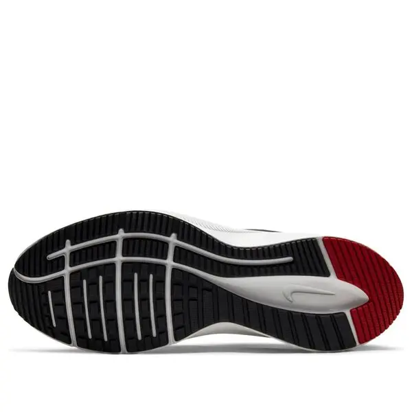 Nike Quest 3 Low Top Sneakers - Black