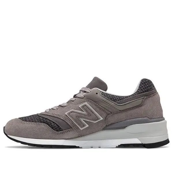 NEW BALANCE 997 Made In Usa Athletic Sneakers - Grey