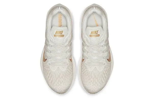 Nike Zoom Winflo Running Shoe - White/gold